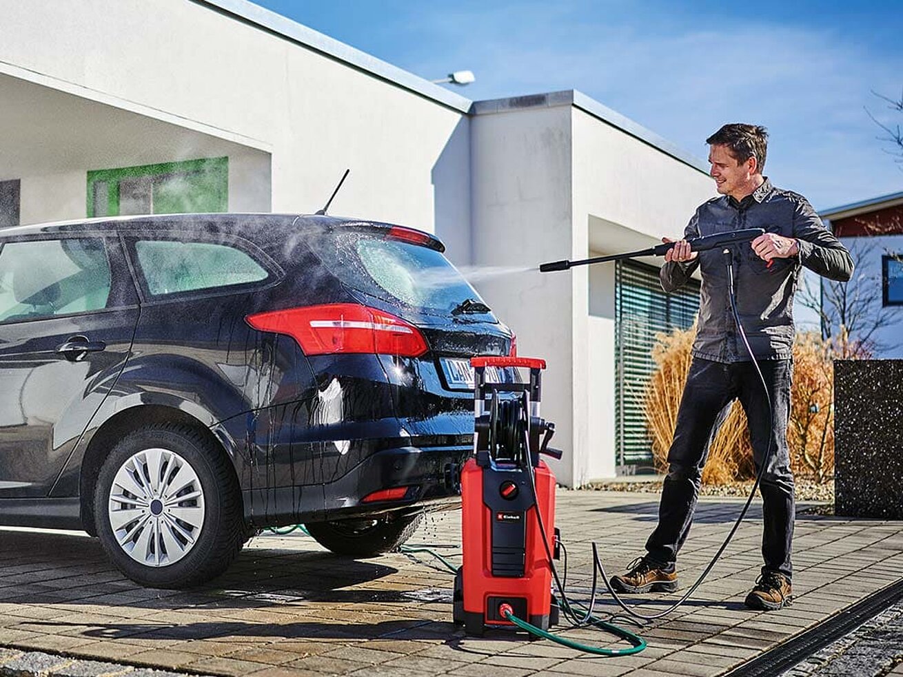 High-pressure cleaning: Potential applications of a high-pressure ...